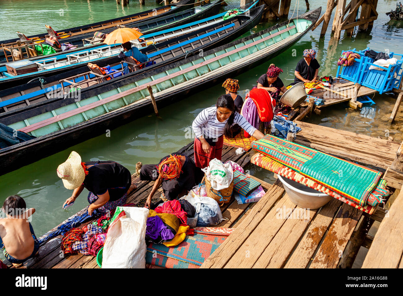 Women From The Pa’O Ethnic Group Washing Their Clothes In The River ...