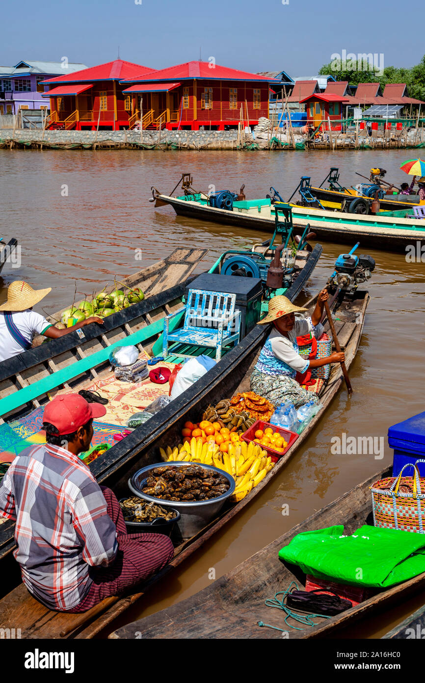 A Floating Market, Lake Inle, Shan State, Myanmar Stock Photo - Alamy