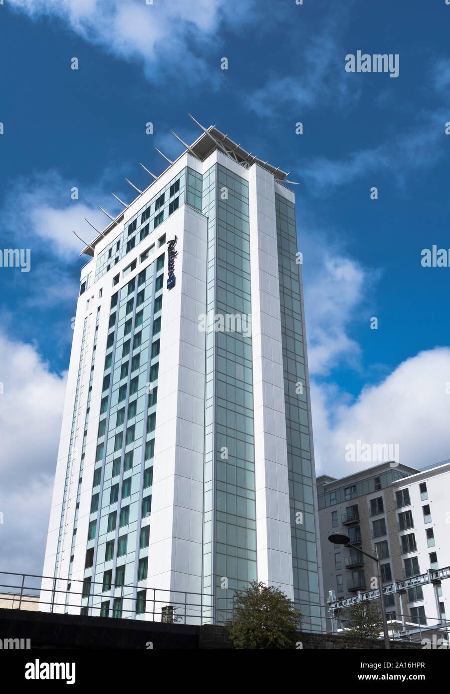 Radisson blu hotel cardiff hi-res stock photography and images - Alamy