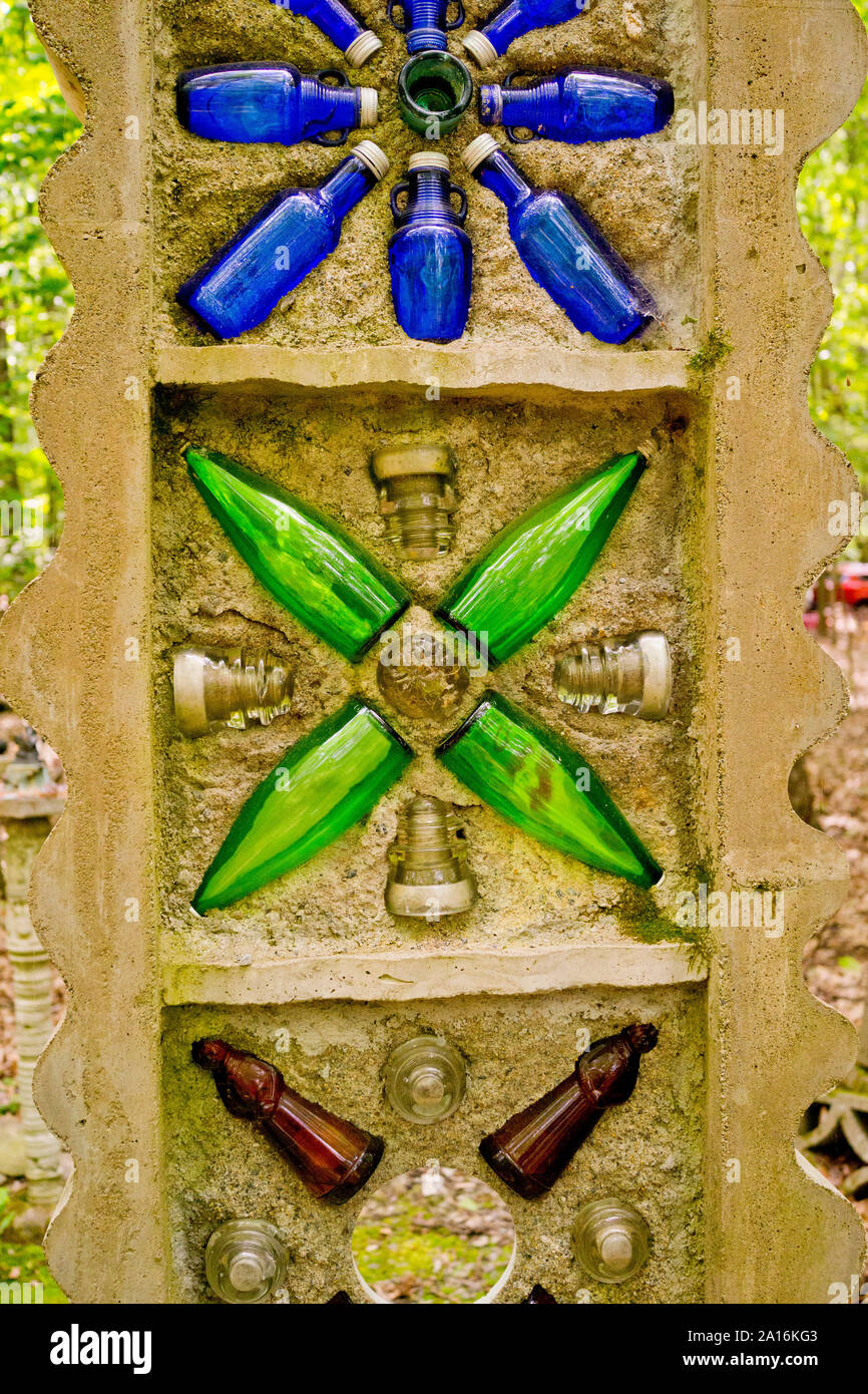 Psychedelic wall art hi-res stock photography and images - Alamy