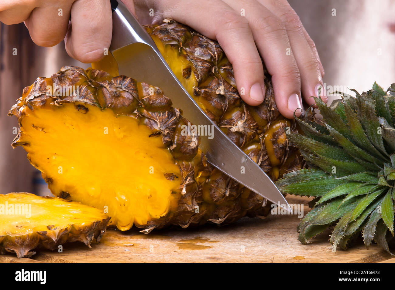 Human hand cut fingers hi-res stock photography and images - Alamy