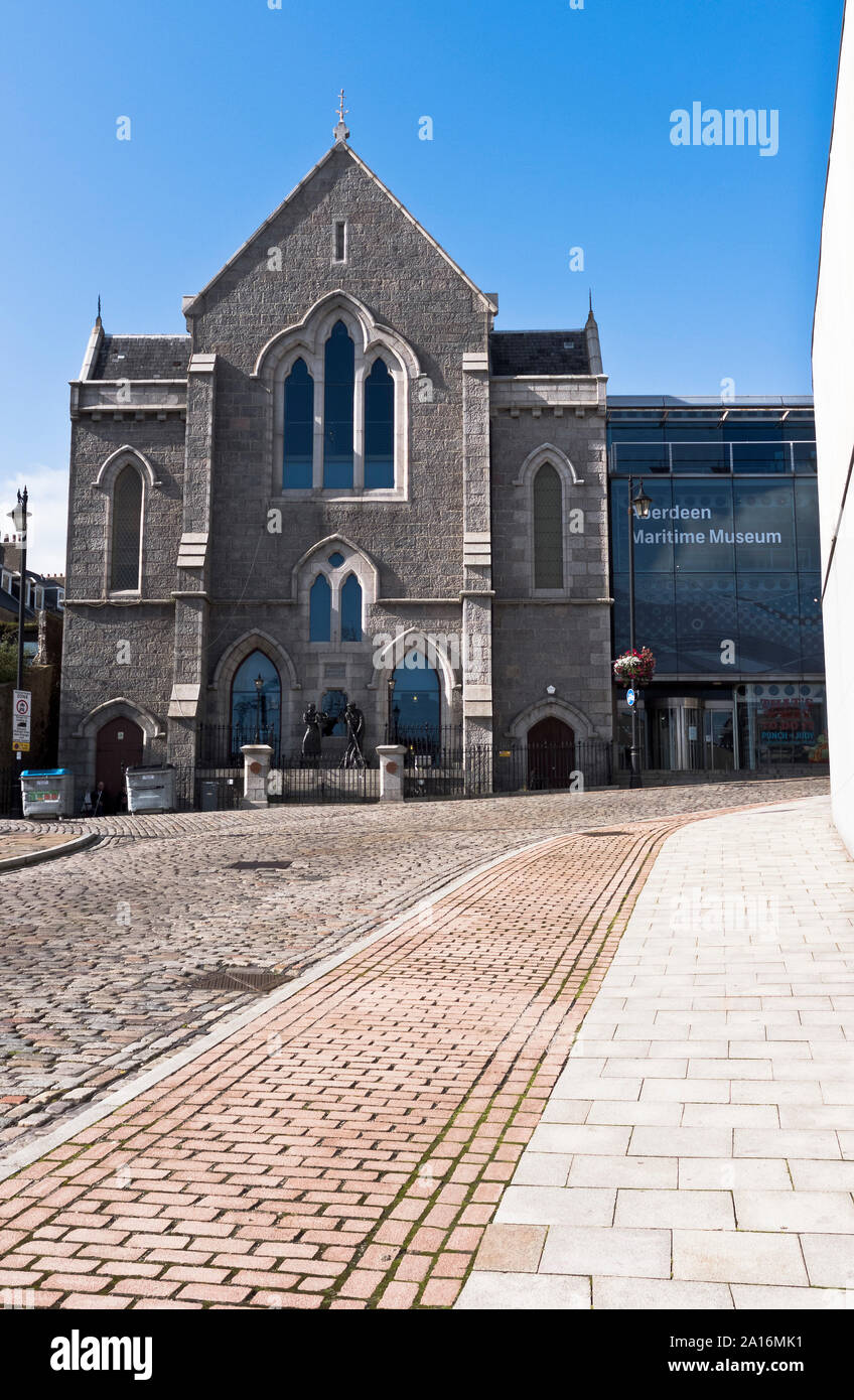 Aberdeen museum hi-res stock photography and images - Alamy