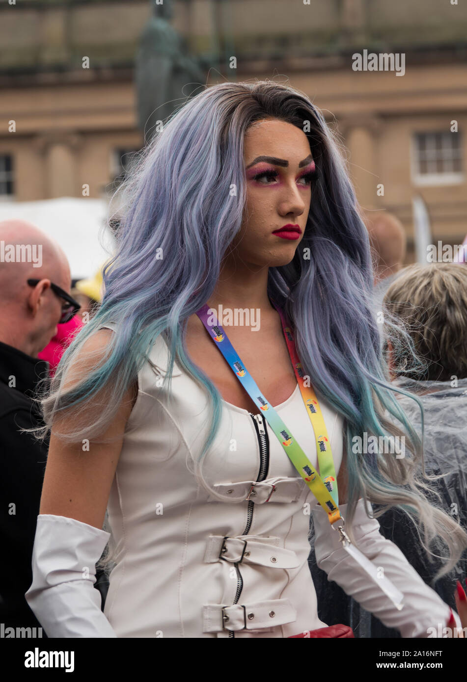 Male drag artist hi-res stock photography and images - Alamy