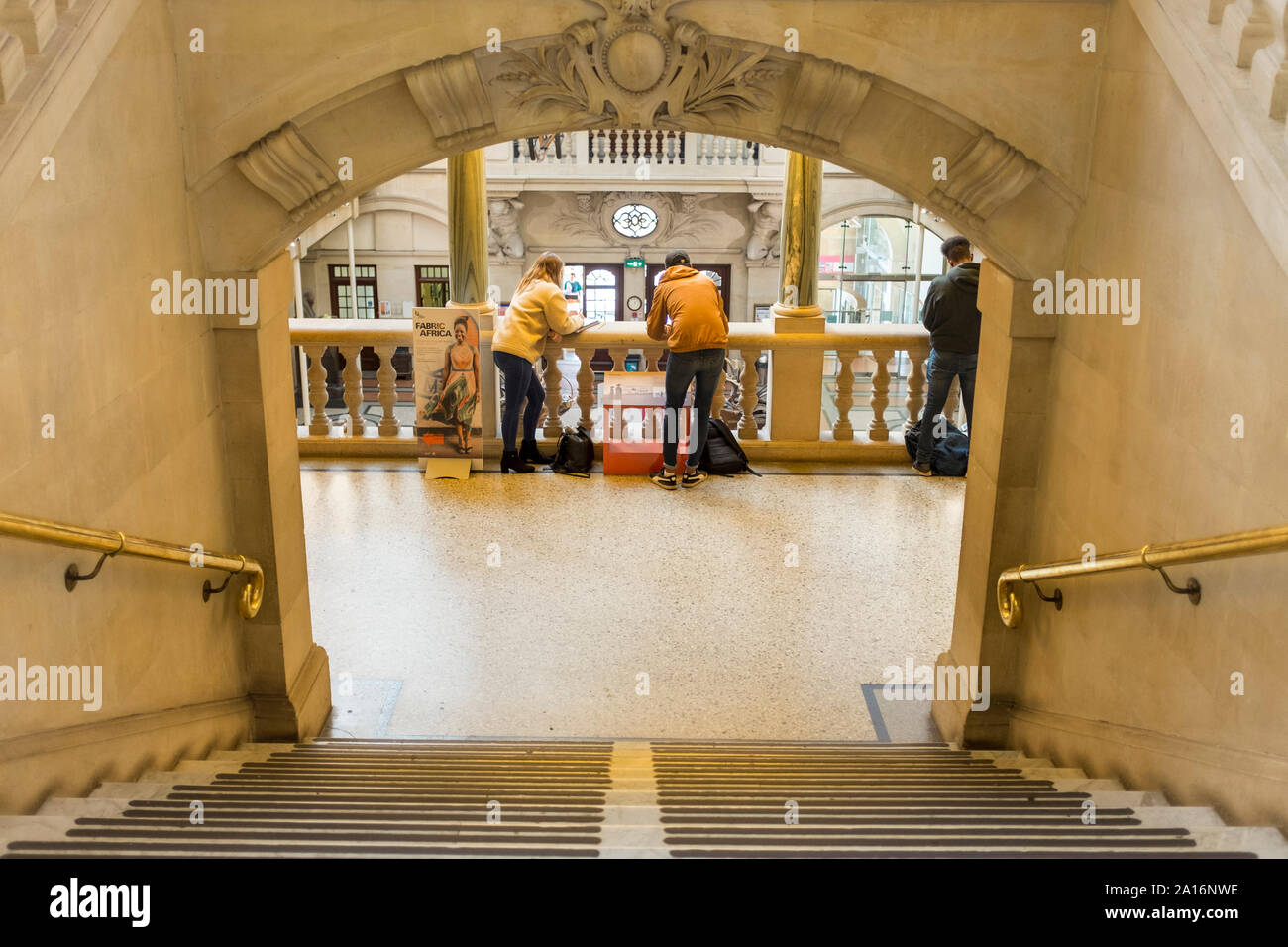 Students notes writing hi-res stock photography and images - Alamy