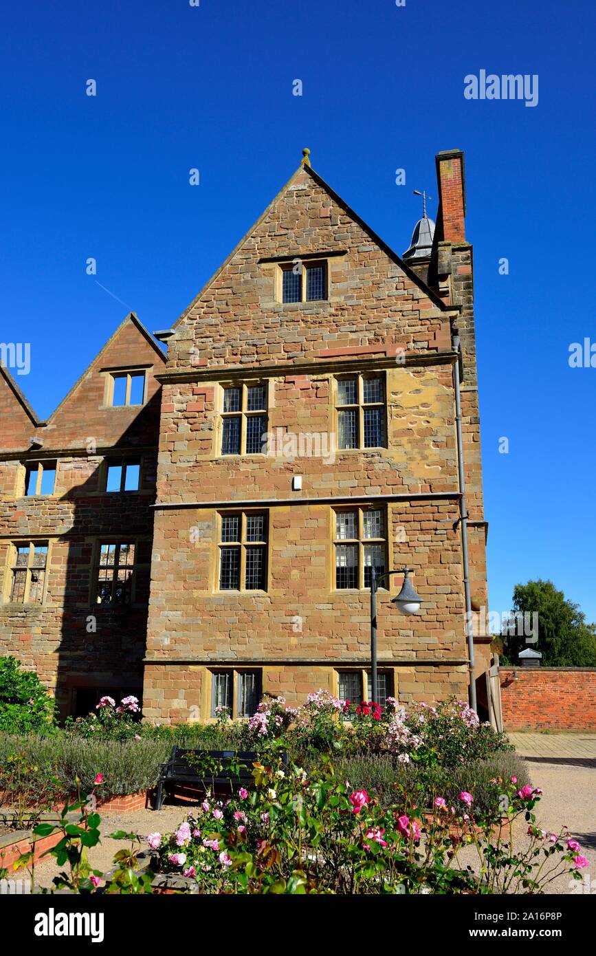 Ruins of rufford abbey hi-res stock photography and images - Alamy