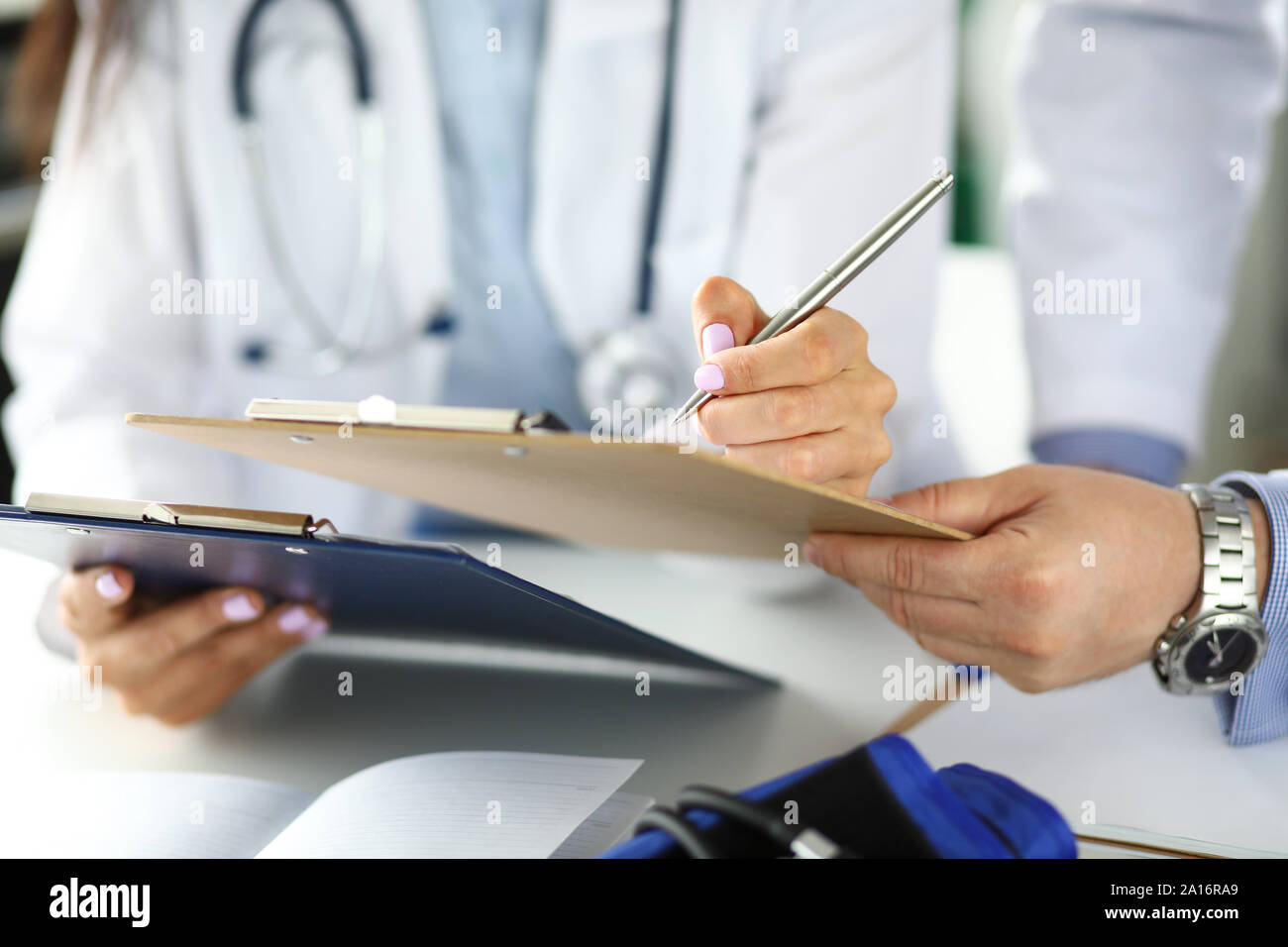 Gp examining hi-res stock photography and images - Alamy