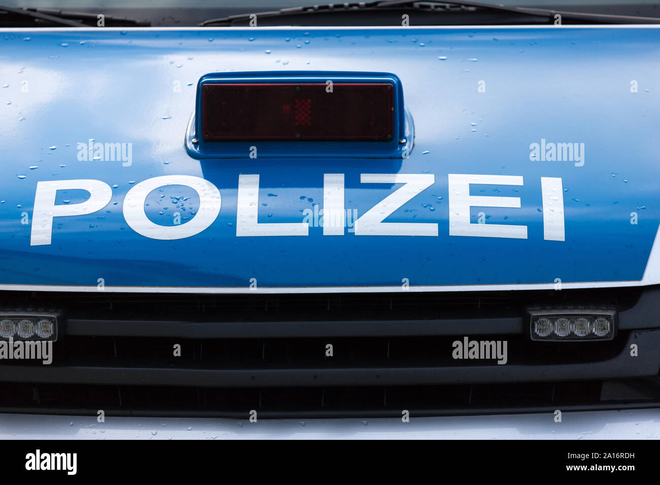 Police car close hi-res stock photography and images - Alamy