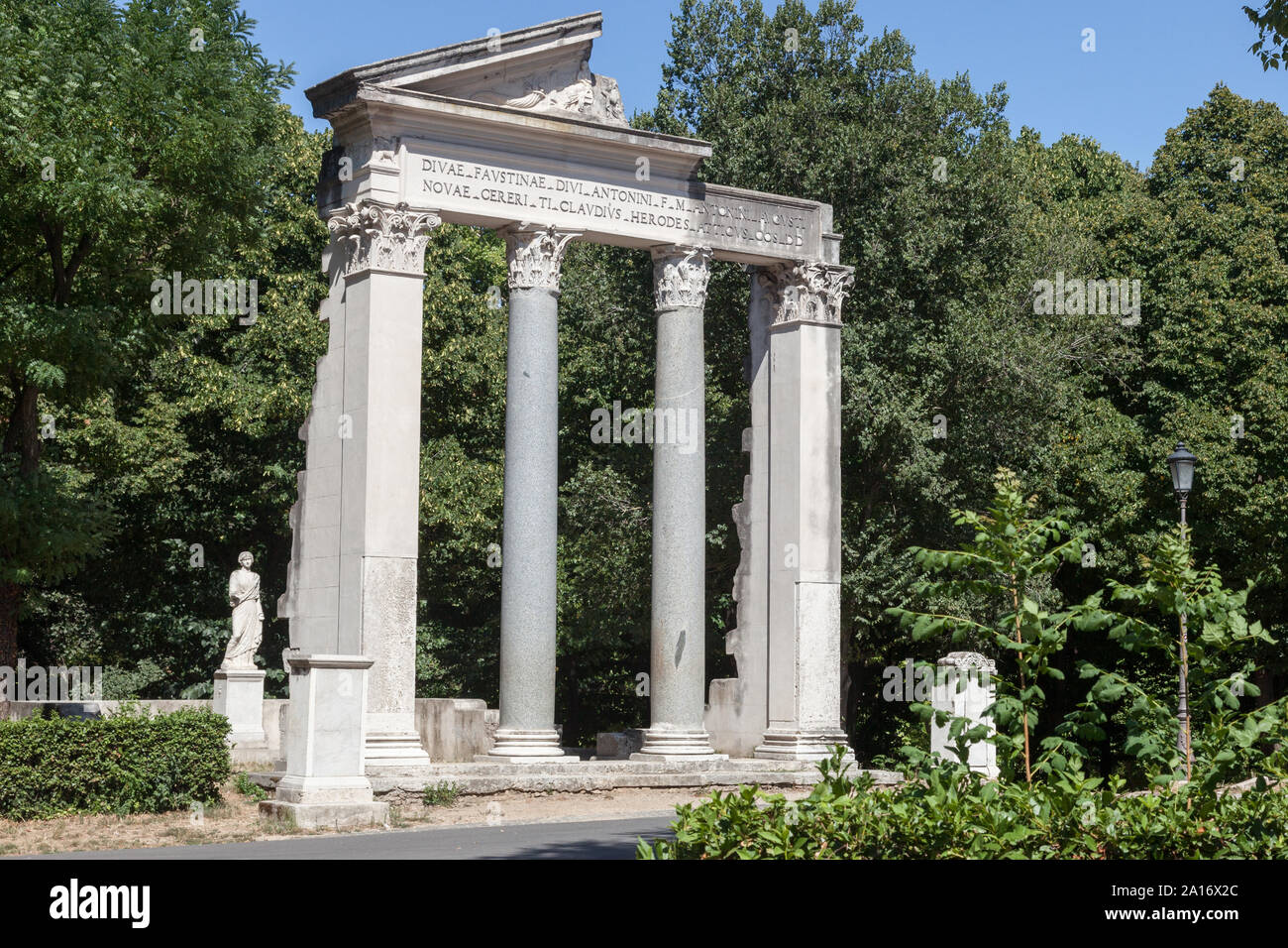 Palazzo borghese palace piazza square hi-res stock photography and ...