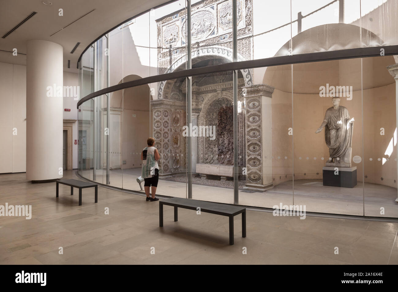 Tourist at Museo Carlo Bilotti, Borghesi Gardens, Rome, Italy Stock ...