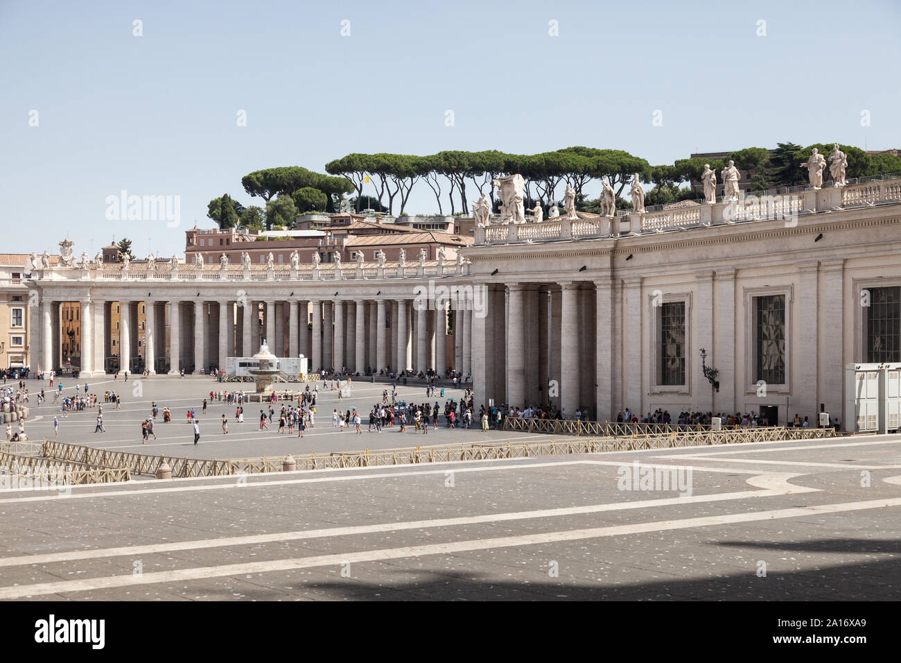 Gian Lorenzo Bernini's St. Peter's Square, Vatican, Italy Stock Photo ...