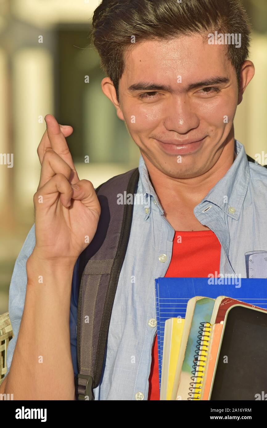 Person looking at books hi-res stock photography and images - Alamy