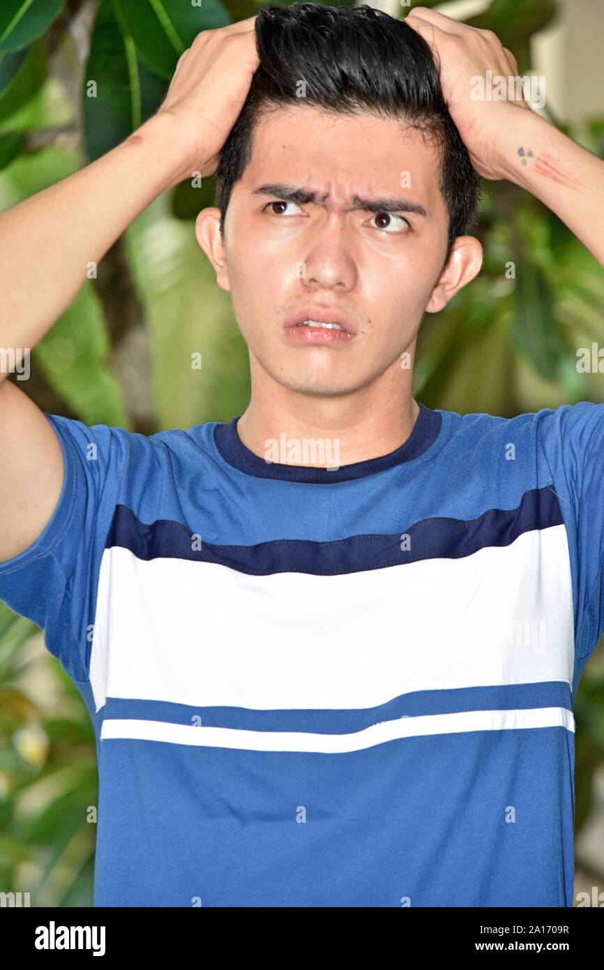 Person looking confused hi-res stock photography and images - Alamy