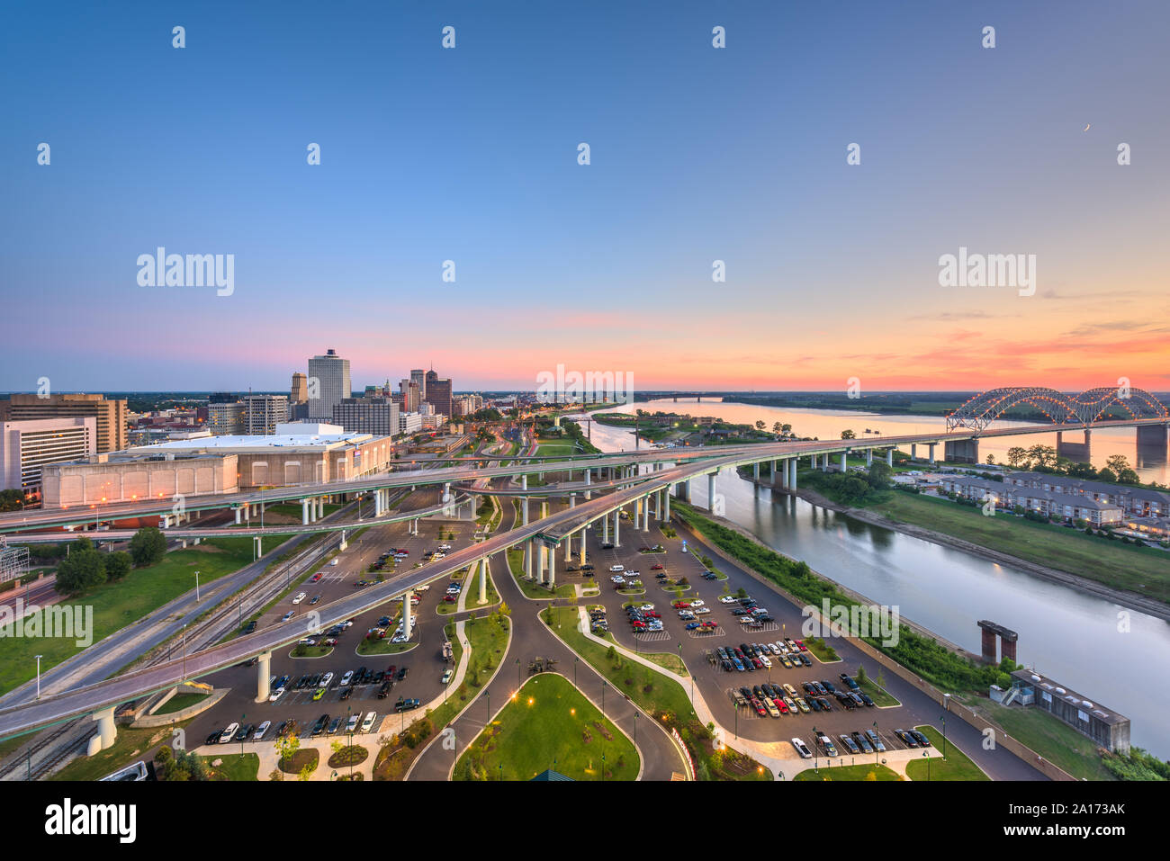 Memphis aerial hi-res stock photography and images - Alamy