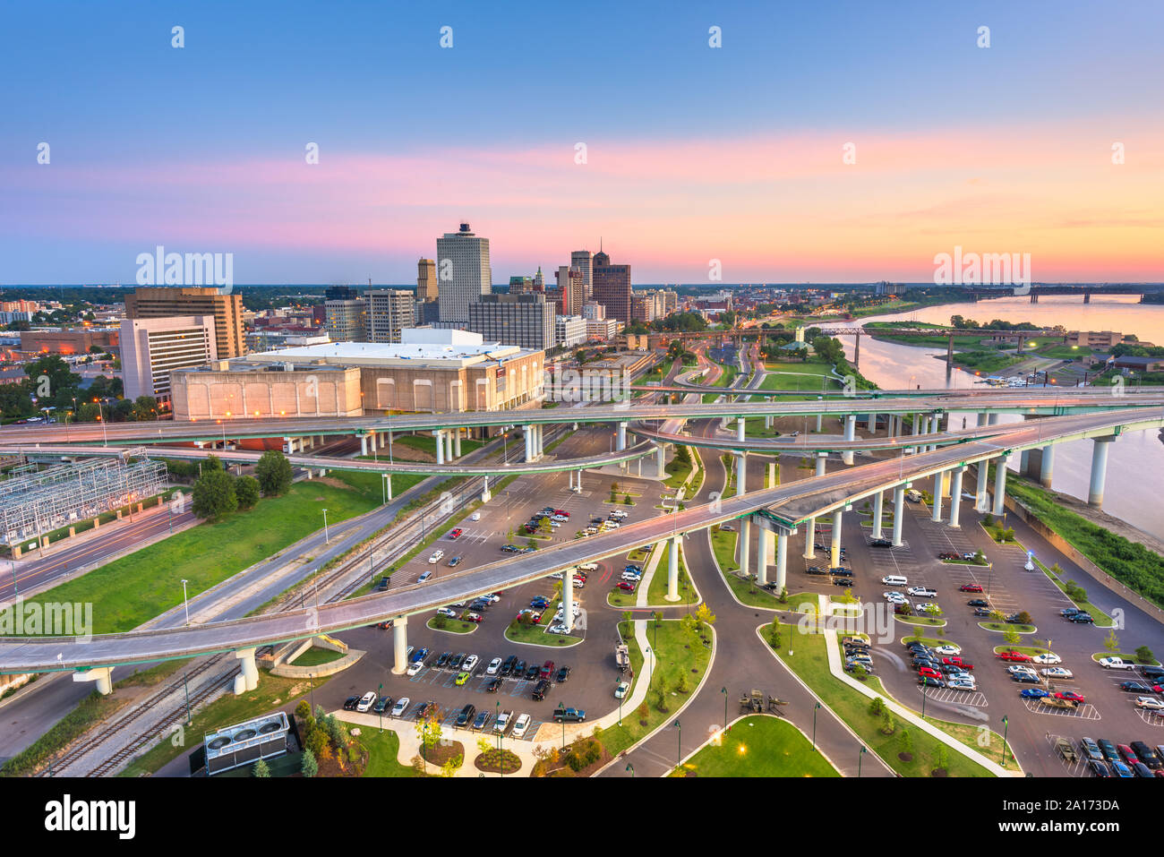 Memphis aerial hi-res stock photography and images - Alamy