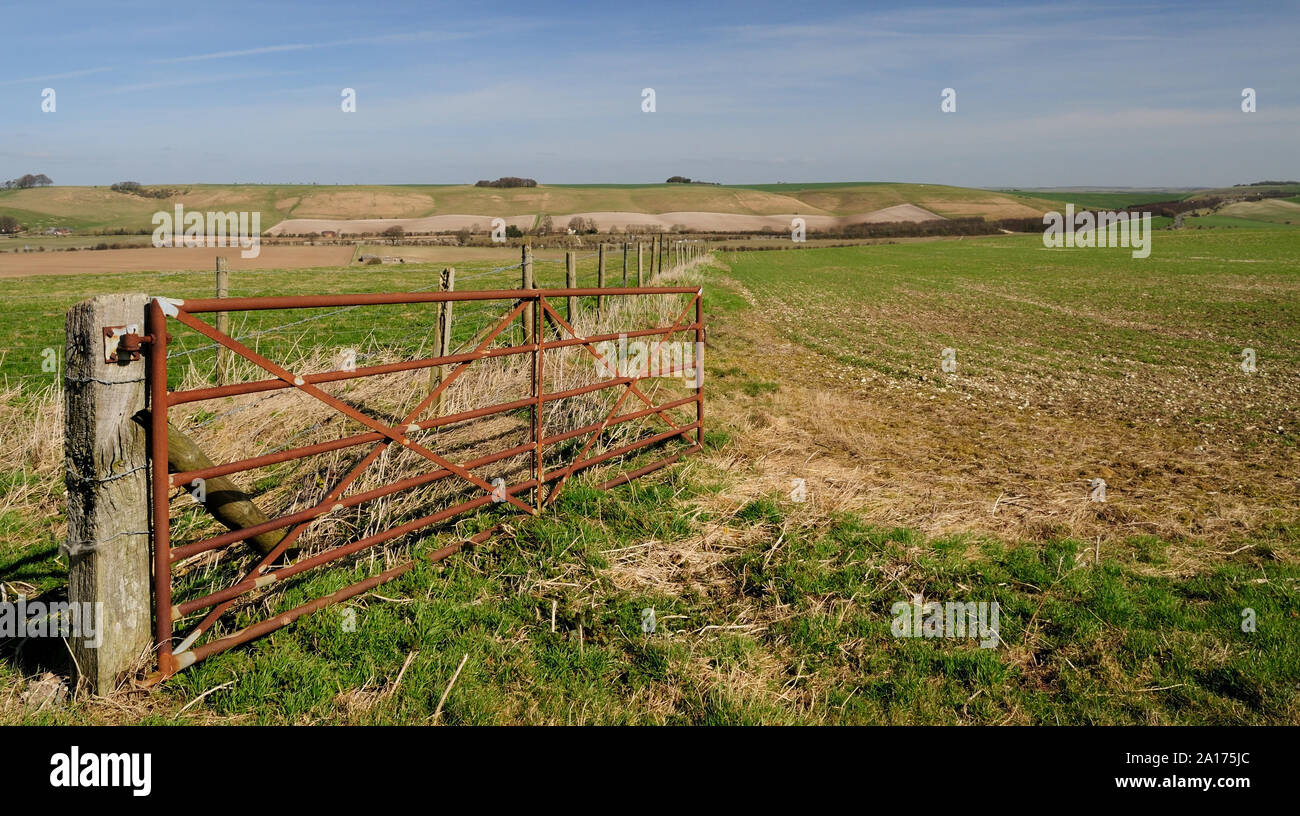 Rusty field hi-res stock photography and images - Alamy