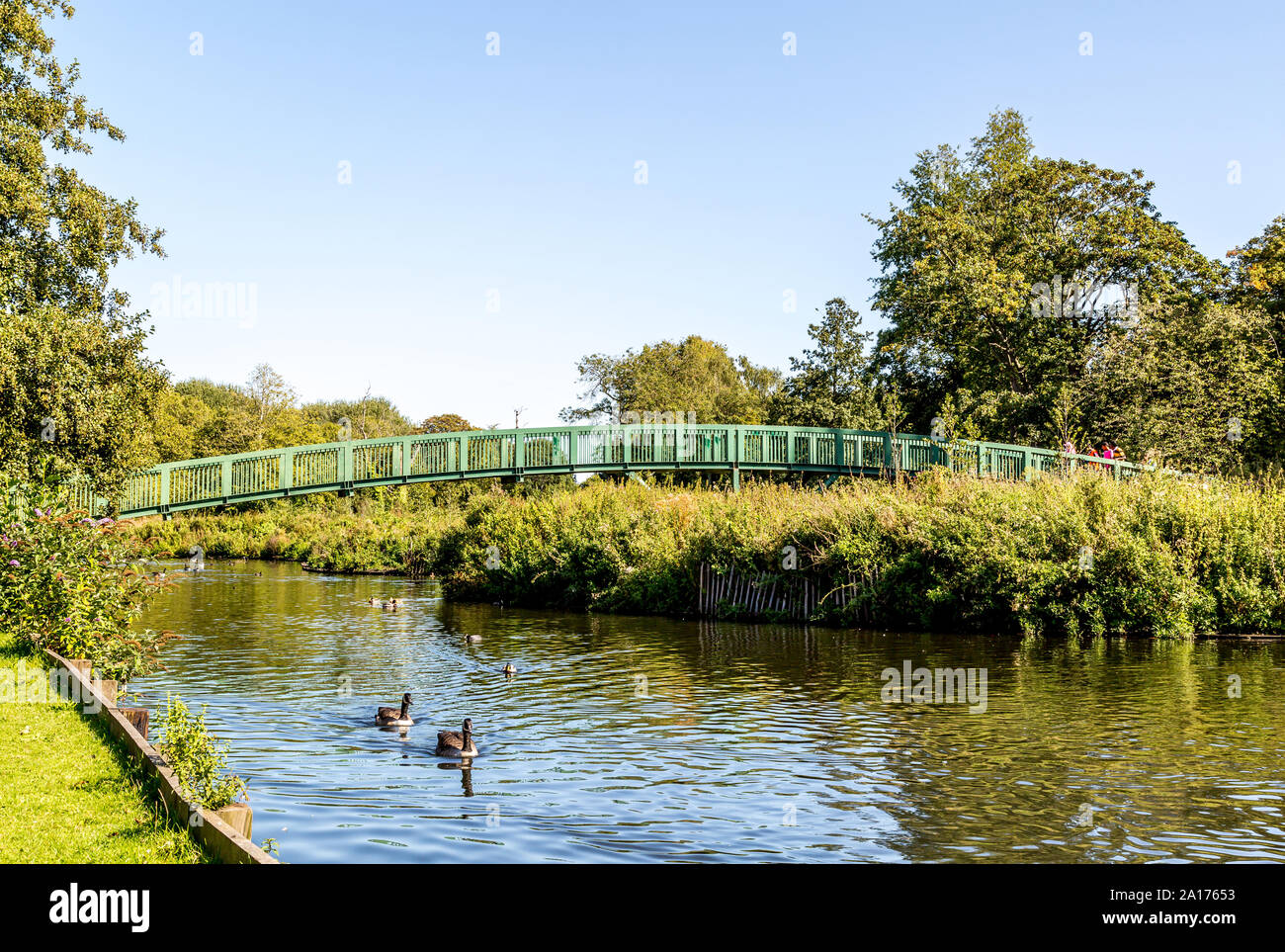 River wandle hi-res stock photography and images - Alamy