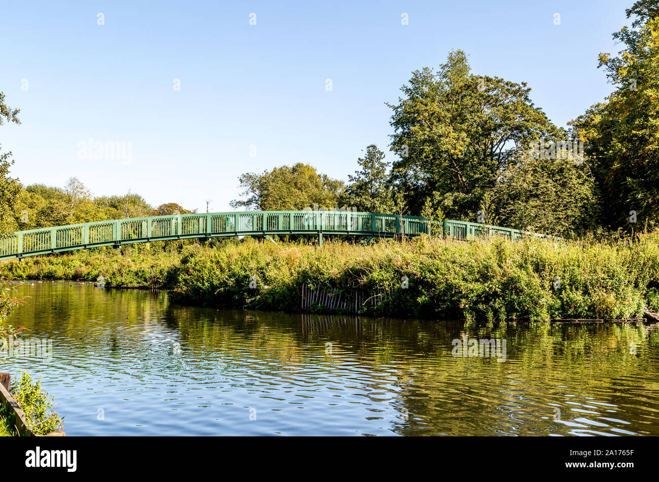 River wandle hi-res stock photography and images - Alamy