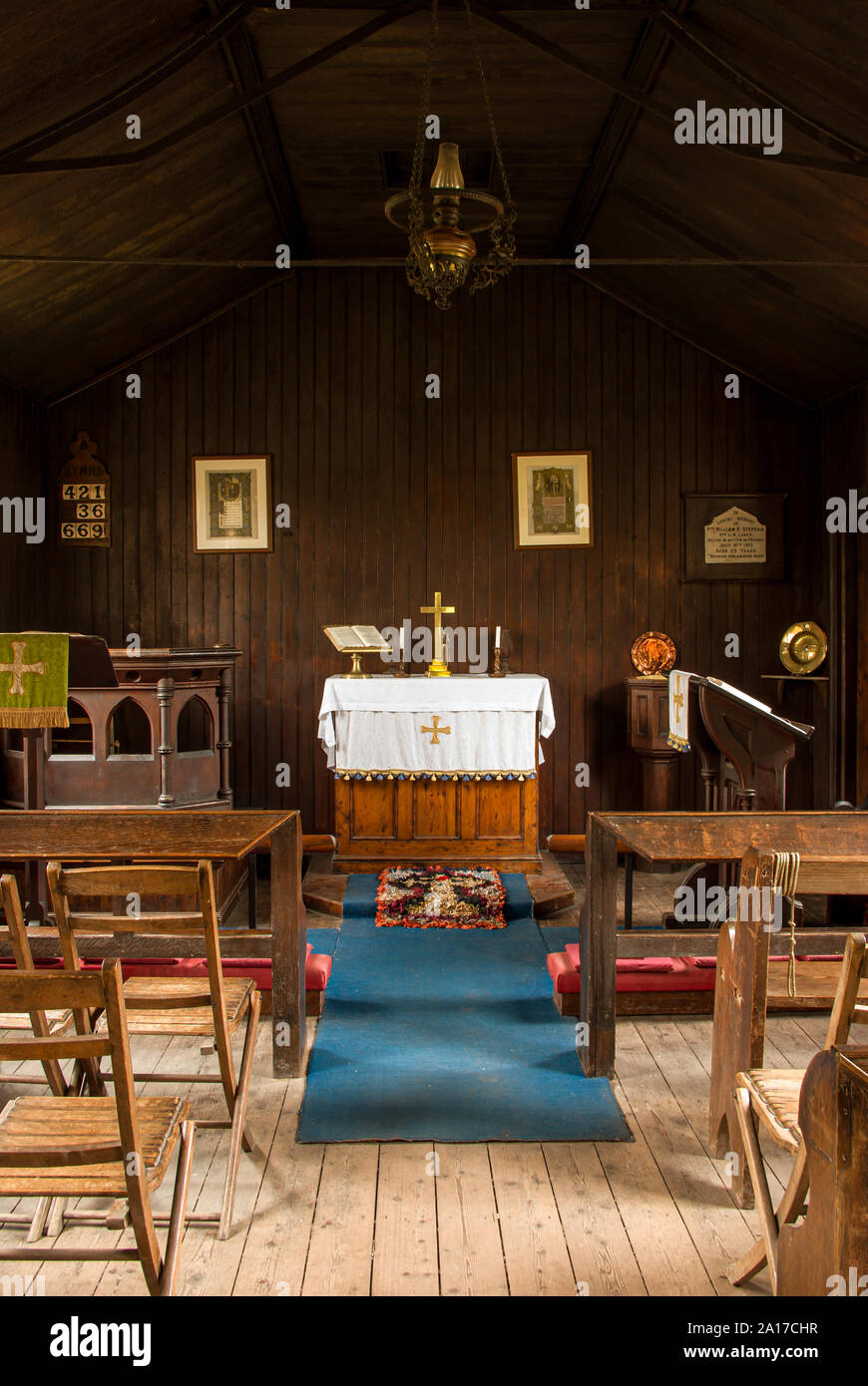 Wooden lecturn hi-res stock photography and images - Alamy