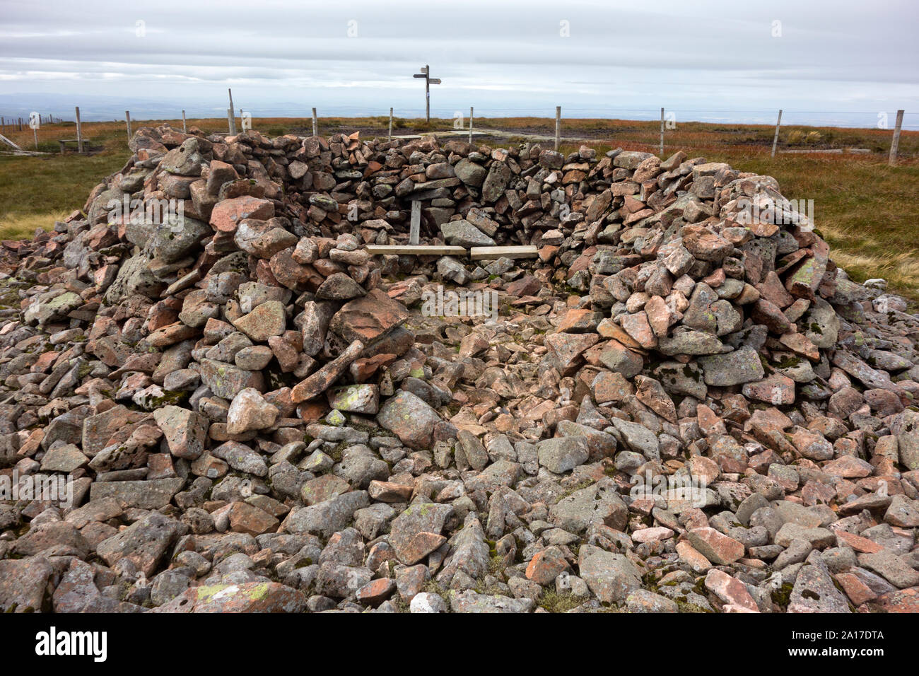 Stone built wind break / shelter on the Pennine Way in Northumberland ...