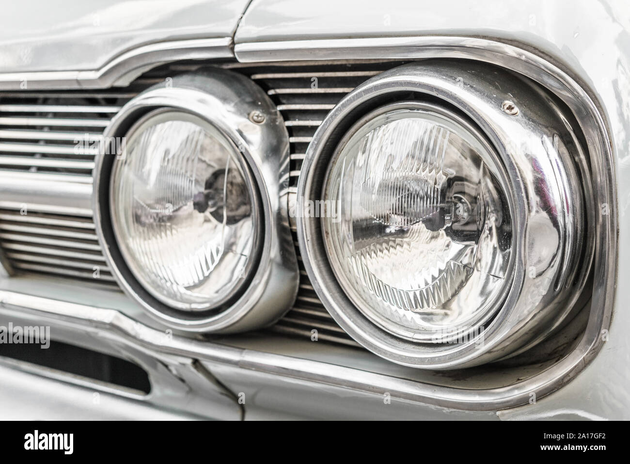 Automobile vehicle hi-res stock photography and images - Alamy