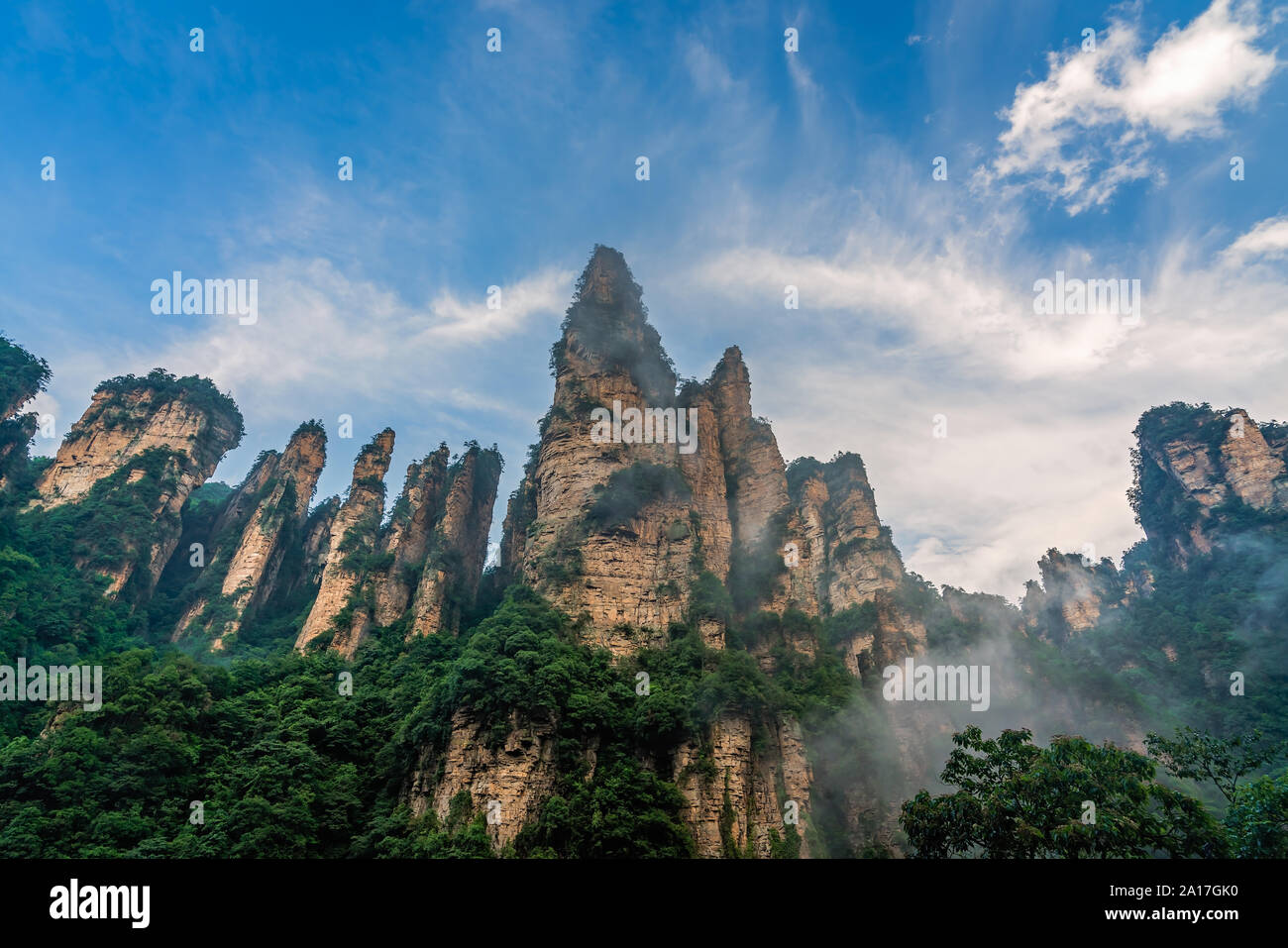 The Gathering of Heavenly Soldiers scenic rock formations, Avatar ...
