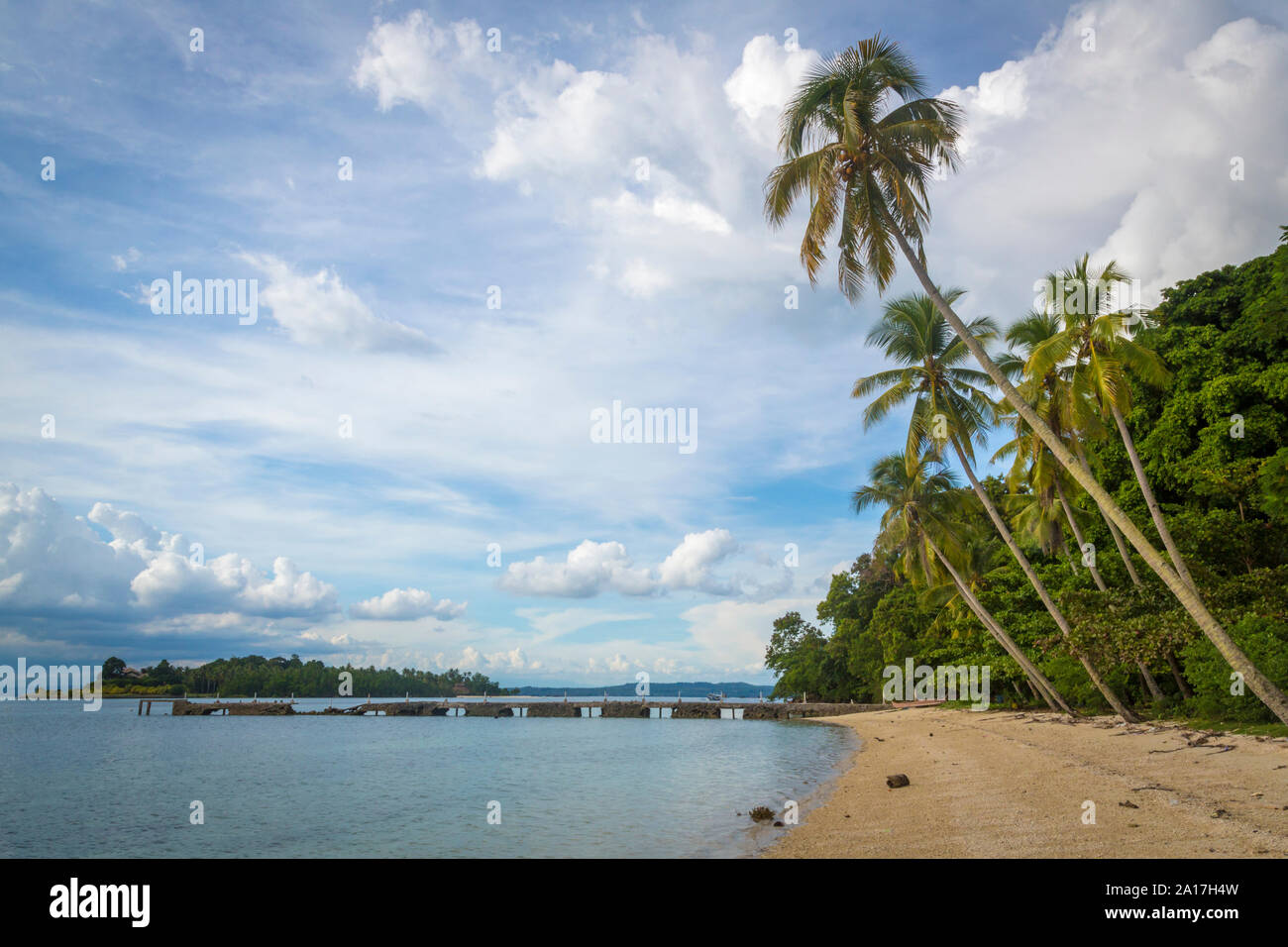 Wonderful sandy beach on Samal Island on Mindanao in the Philippines ...