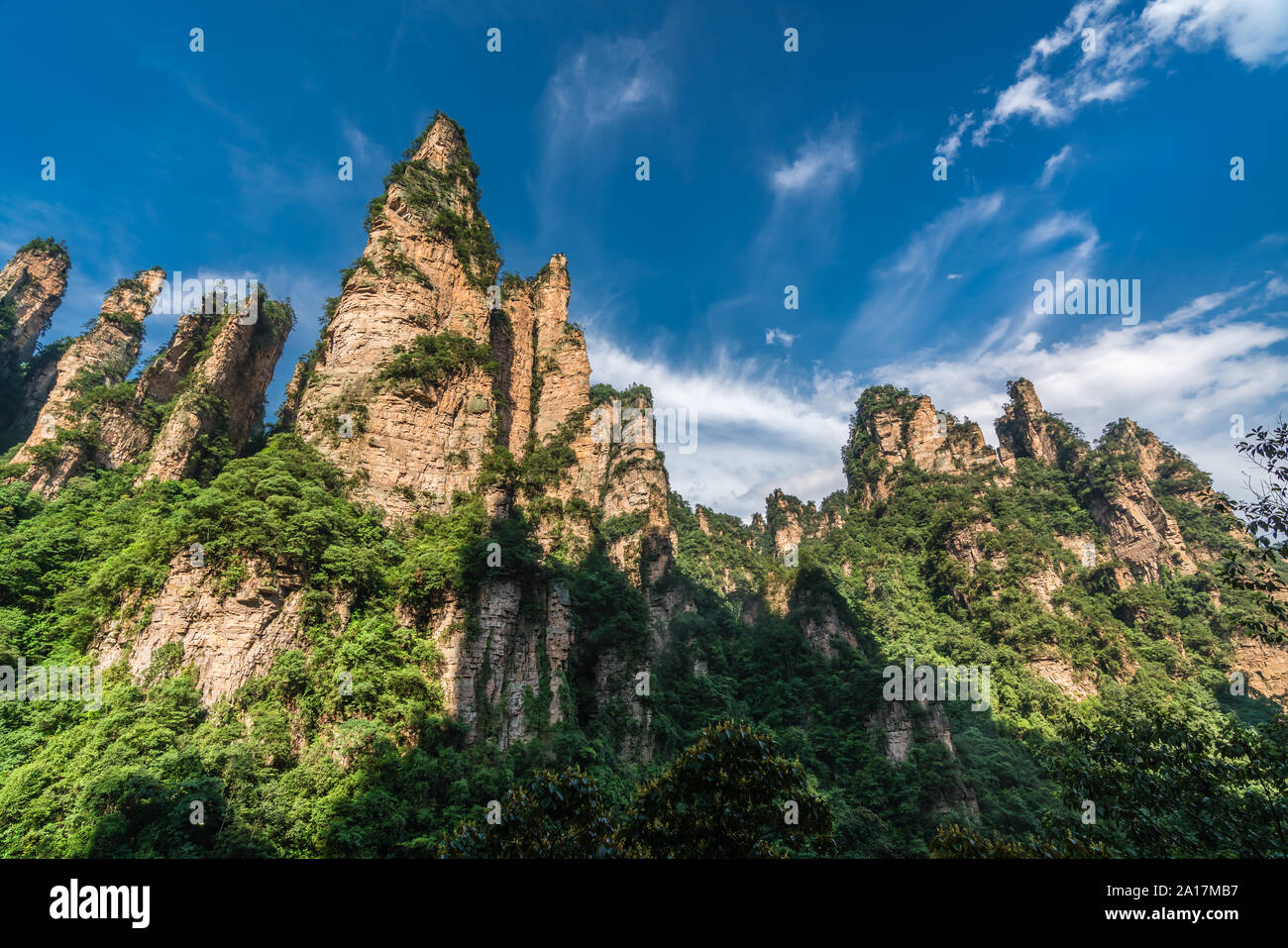 The Gathering of Heavenly Soldiers scenic rock formations, Avatar ...