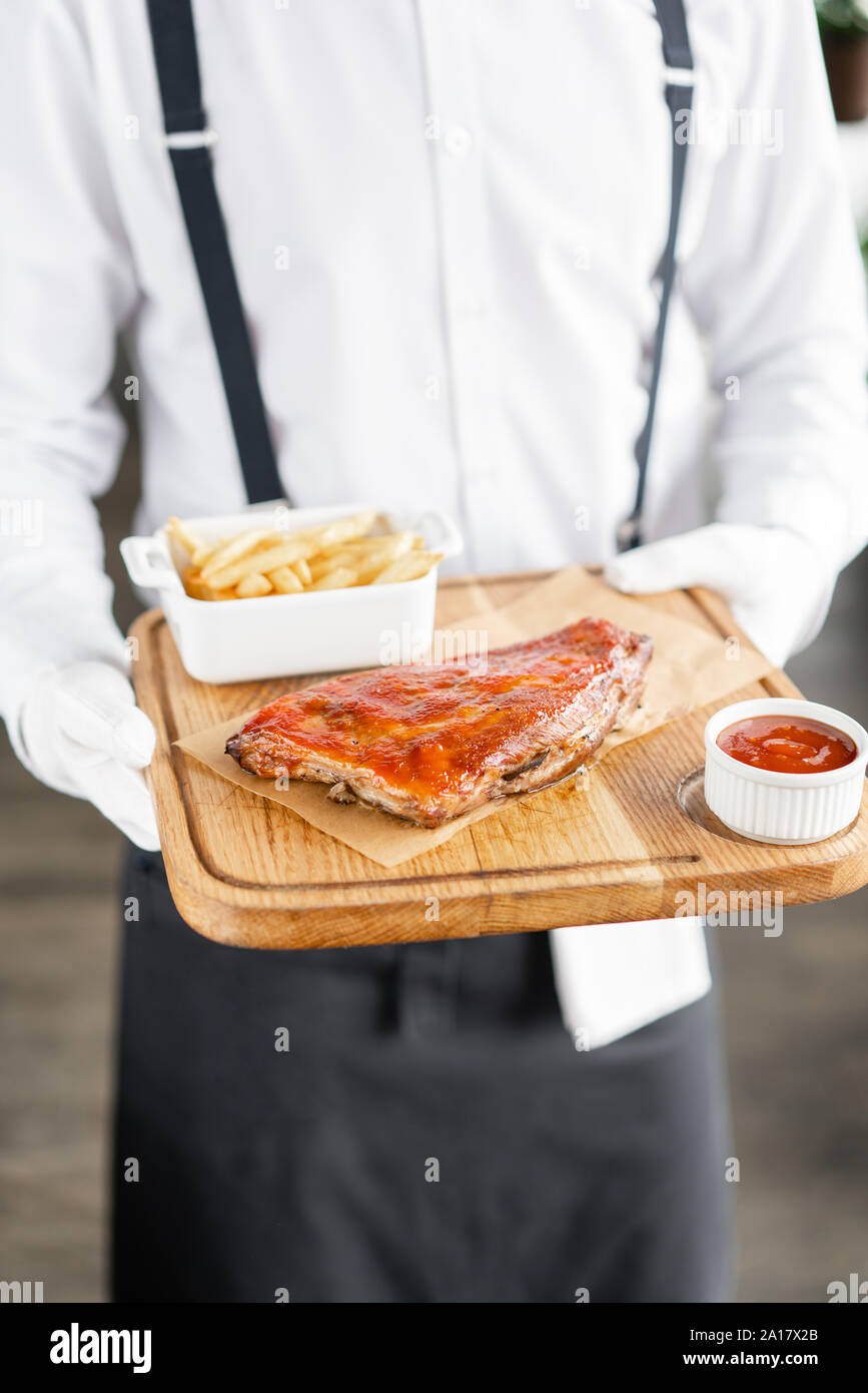 Spare ribs on platter sauce hi-res stock photography and images - Alamy