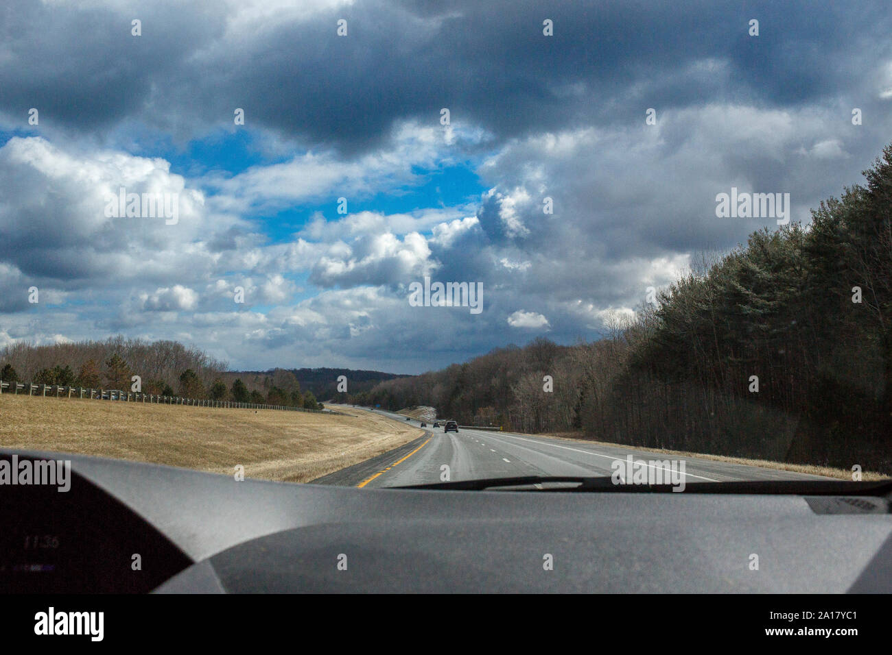 Car windshield road highway hi-res stock photography and images - Alamy
