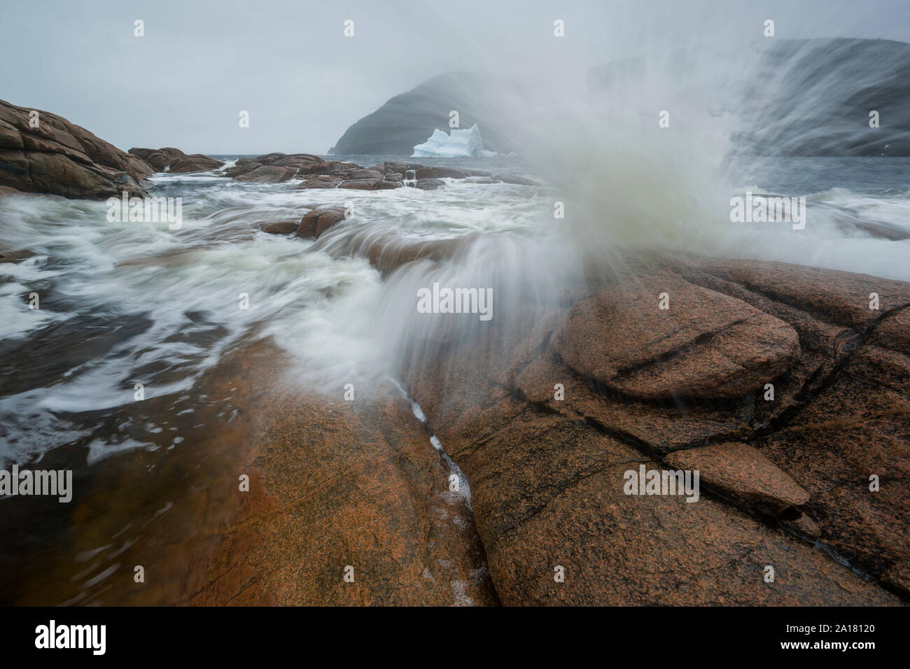 Wave newfoundland hi-res stock photography and images - Alamy