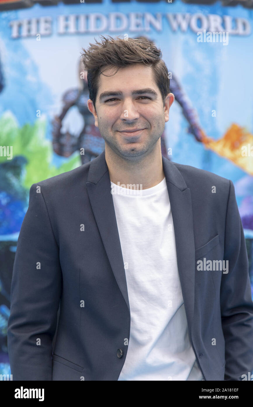 Los Angeles.CA.USA. Justin Rupple at How To Train Your Dragon: The ...