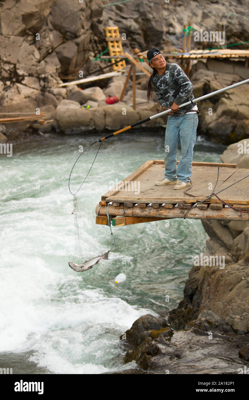 Tribal salmon fishing hi-res stock photography and images - Alamy