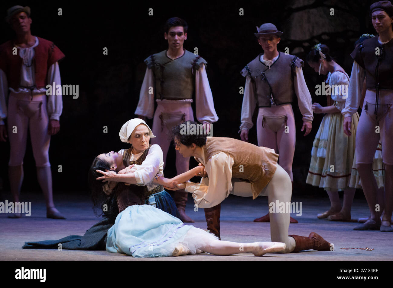 The royal ballet and birmingham royal ballet hi-res stock photography ...