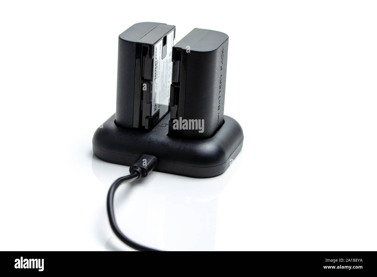 Batteries à lithium Cut Out Stock Images & Pictures - Alamy