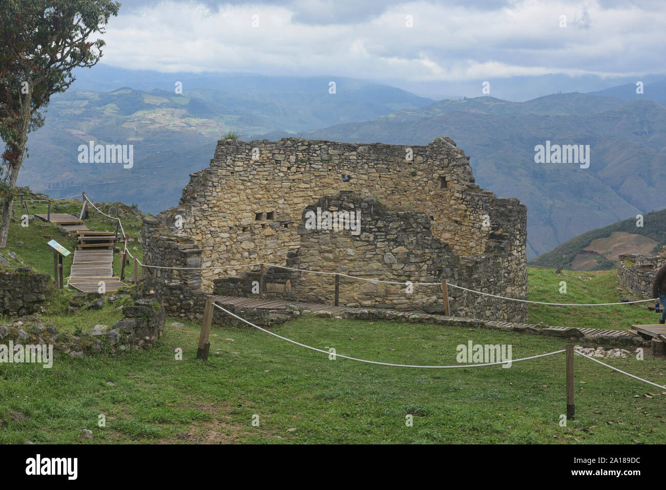 The mountaintop ruins of Kuélap fortress, Chachapoyas, Amazonas, Peru ...