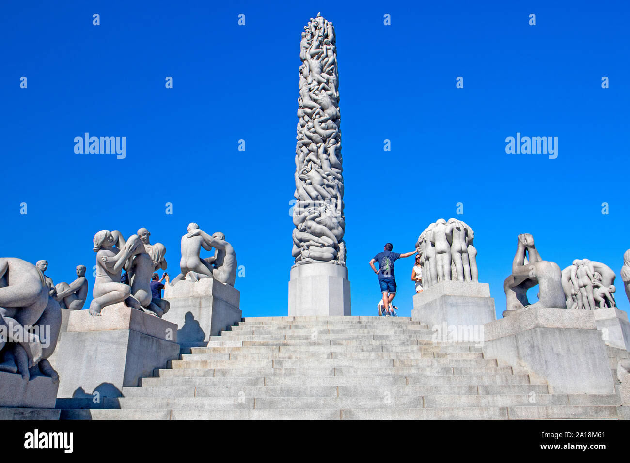 The Monolith, the centrepiece of Vigeland Park (Frogner Park Stock ...