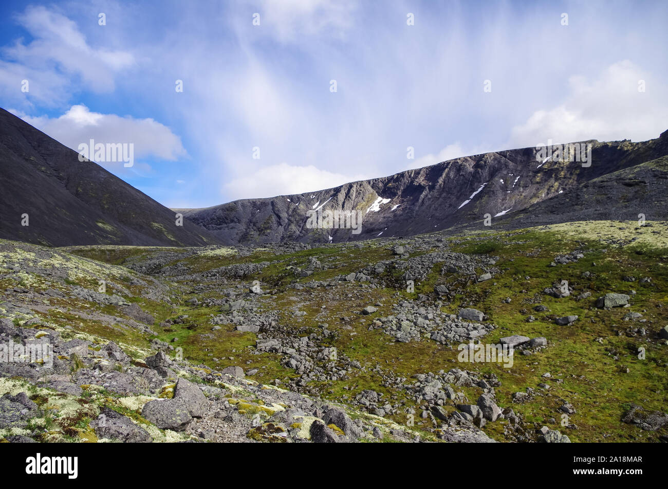 Mountain valley in Khibiny range, mountains above the Arctic circle ...
