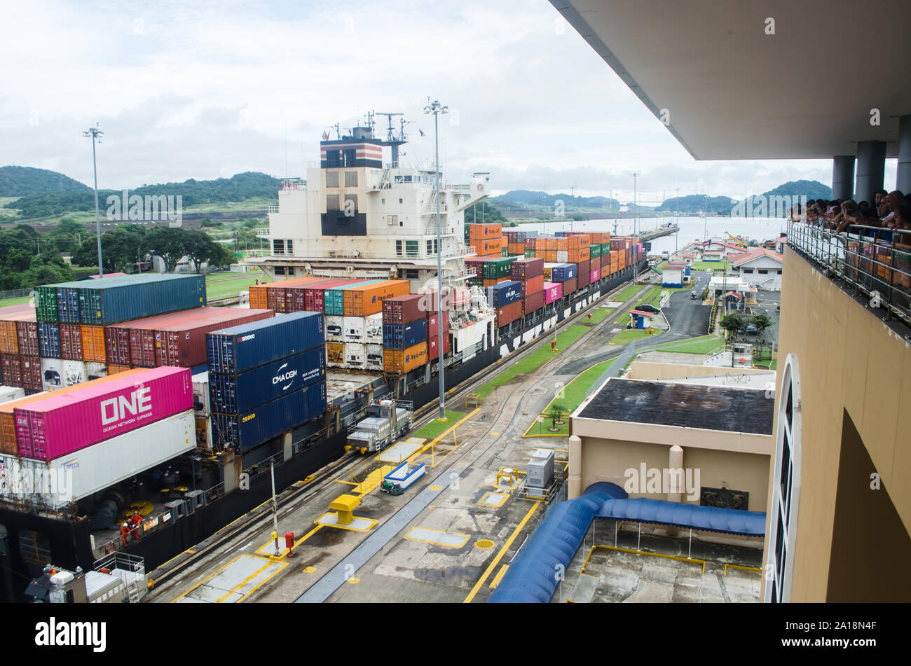 Container ships transiting the Miraflores Locks Stock Photo - Alamy Container ships transiting the Miraflores Locks Stock Photo - Alamy