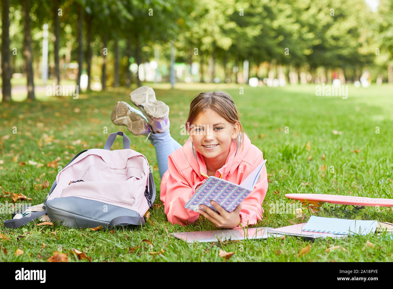 Cute schoolgirl hi-res stock photography and images - Alamy