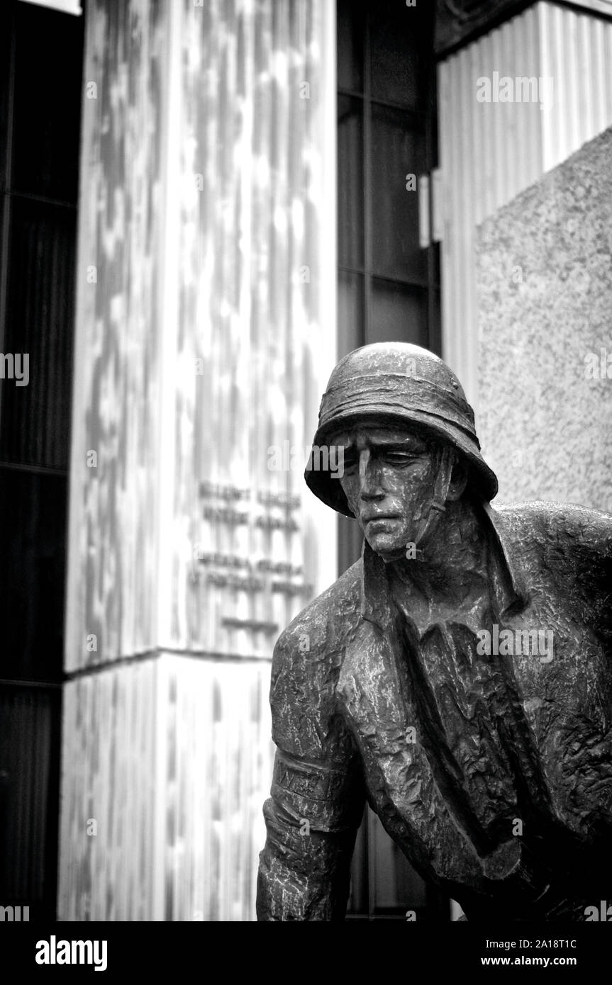 Monument of the Second World War Stock Photo - Alamy