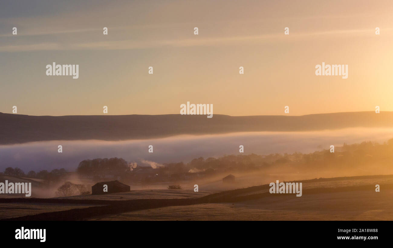 Misty morning in spring, Hawes, Wensleydale, UK Stock Photo - Alamy