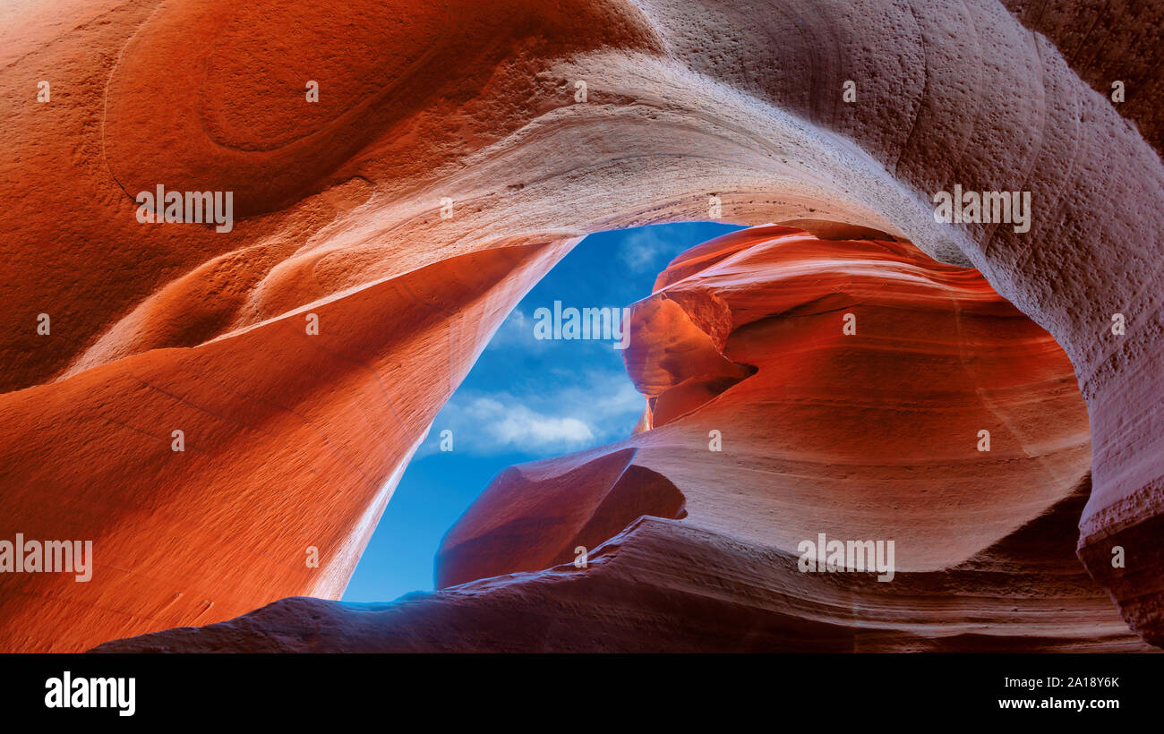 Canyon wall texture hi-res stock photography and images - Alamy