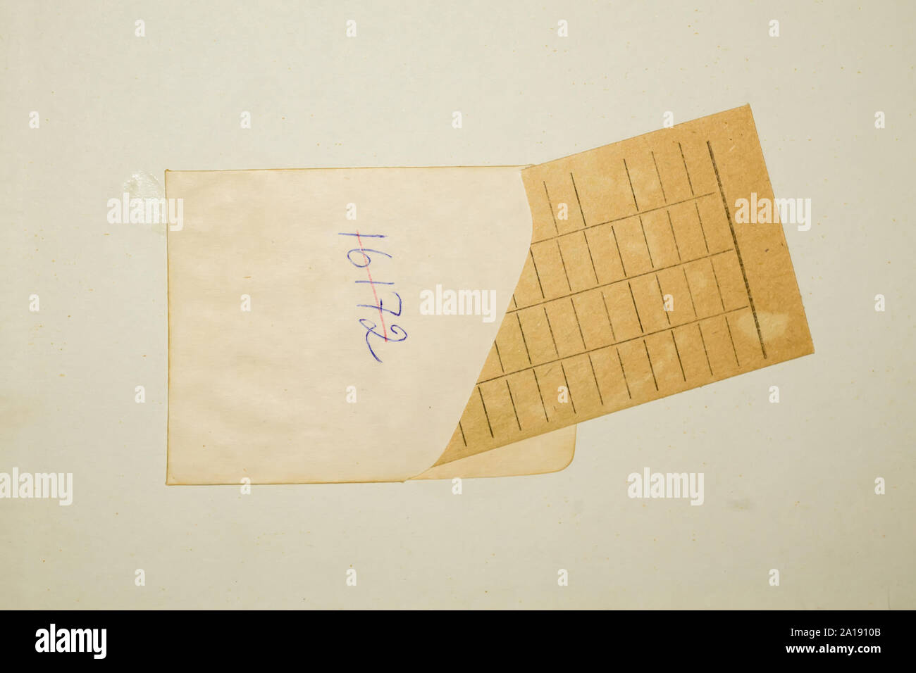 Vintage due date card, grunge paper texture Stock Photo - Alamy