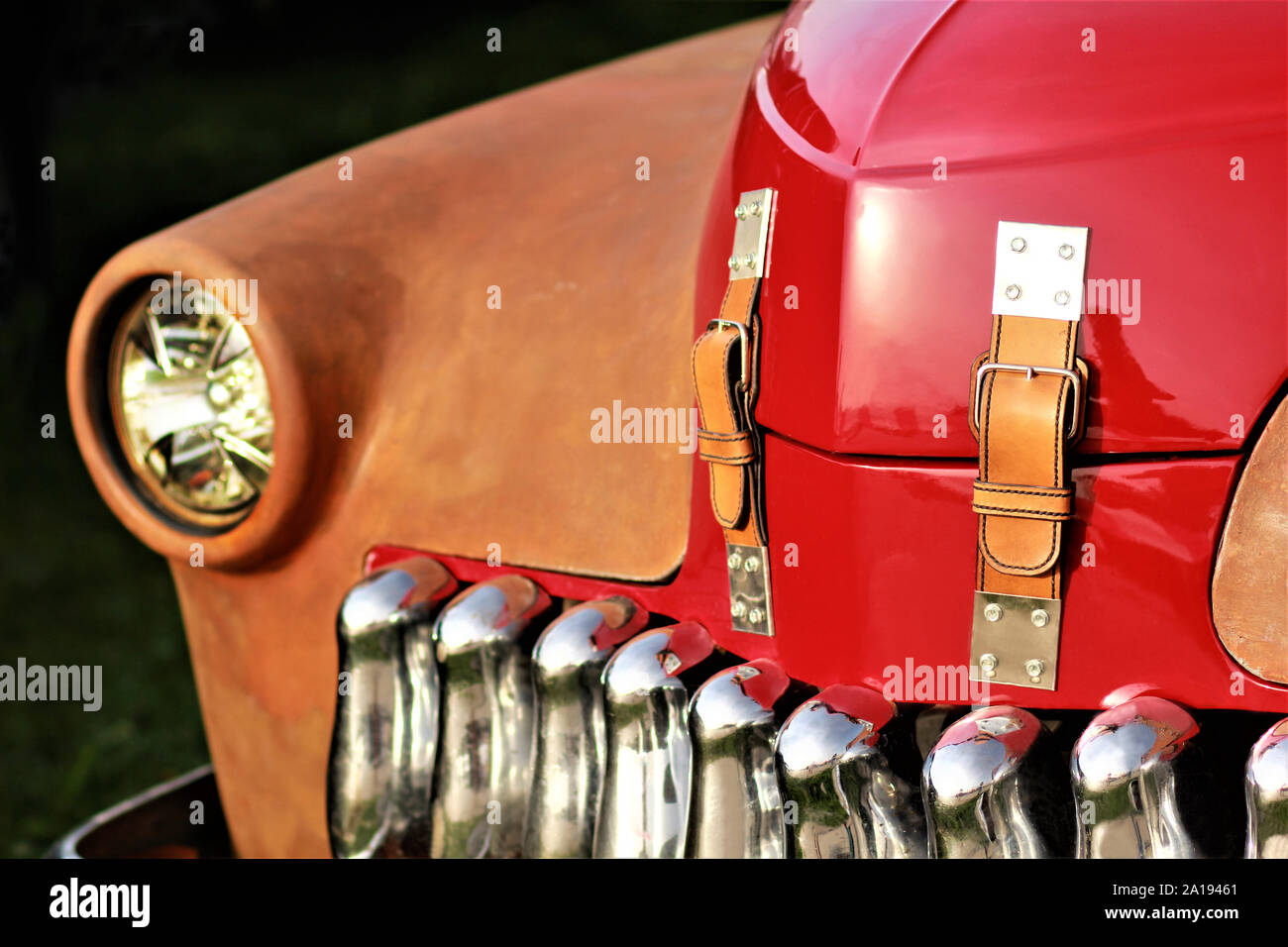 Old brown vehicle hi-res stock photography and images - Alamy