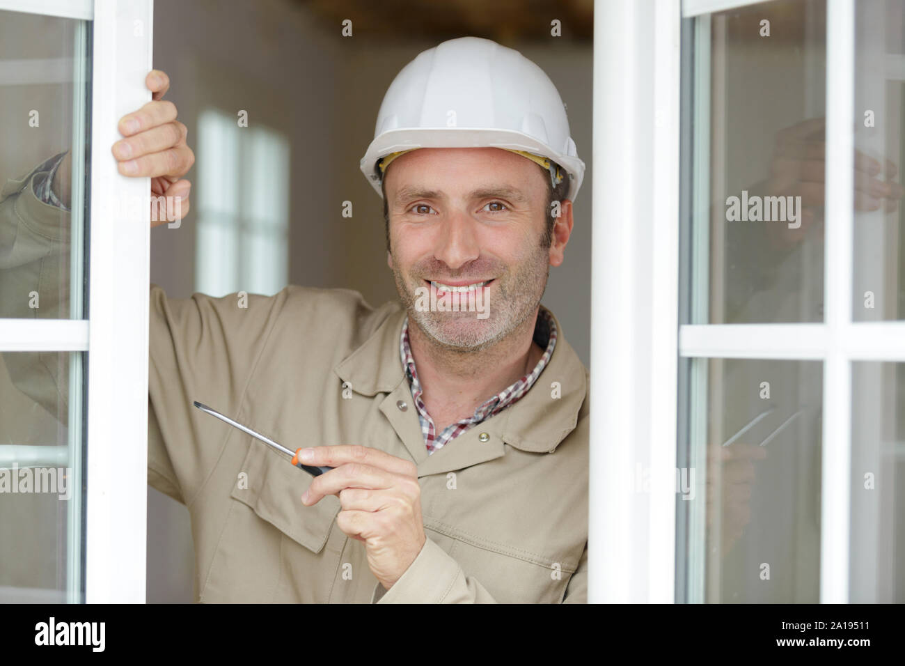 Practical builder hi-res stock photography and images - Alamy