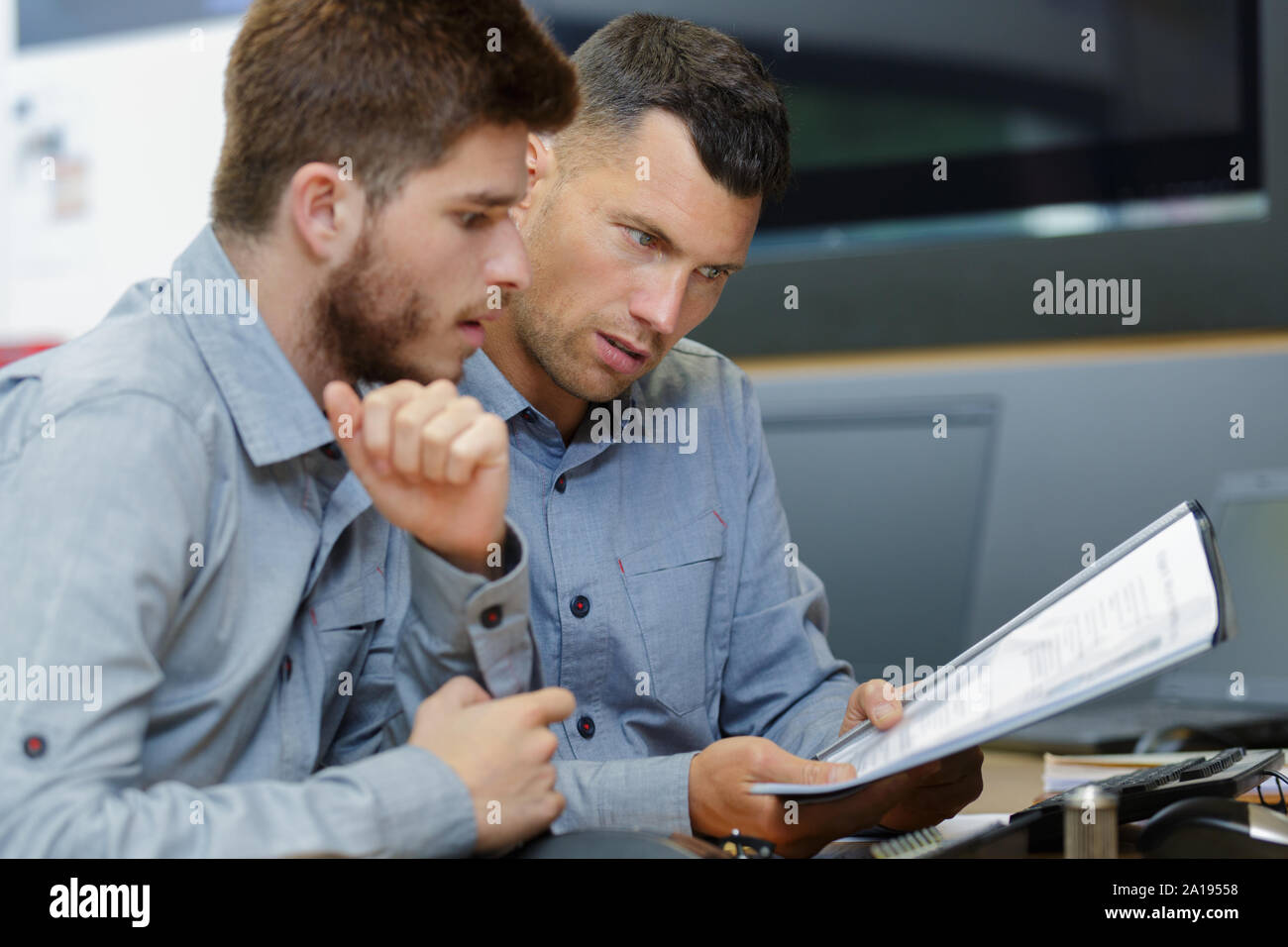 Technical papers hi-res stock photography and images - Alamy