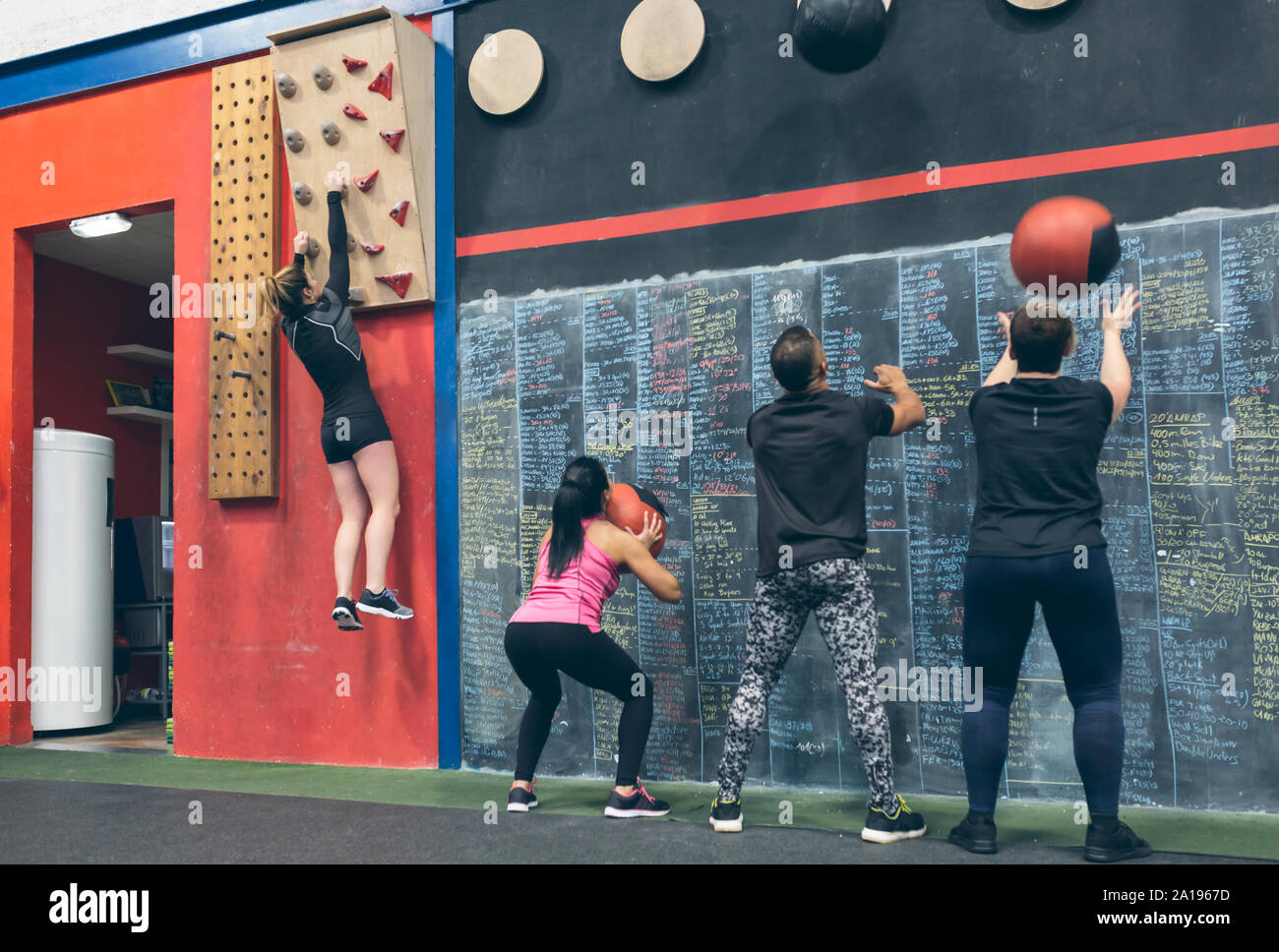 Group training at the box Stock Photo - Alamy