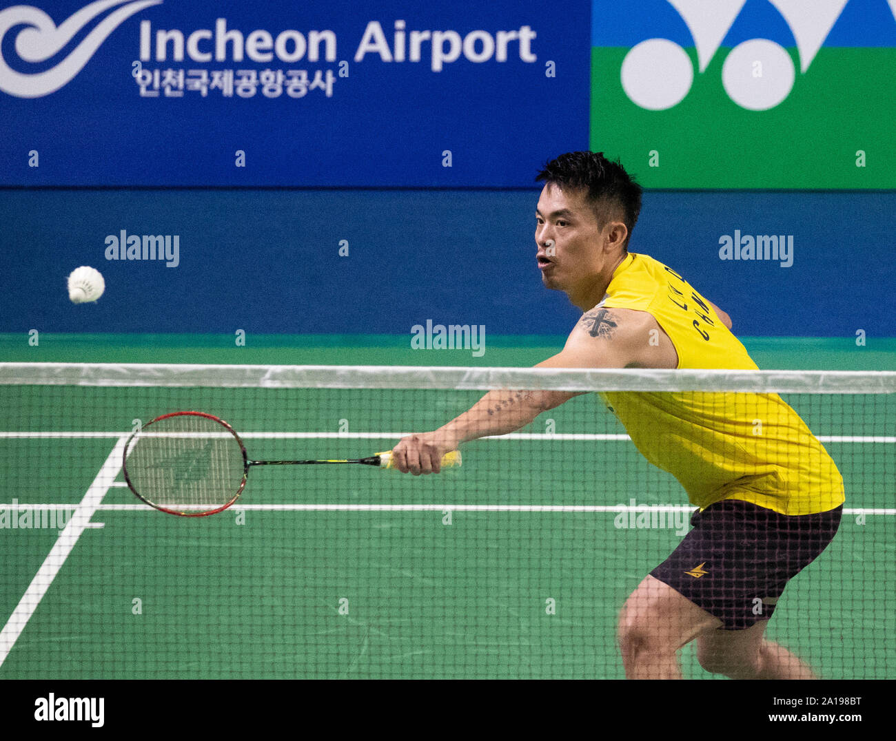 (190925) -- INCHEON, Sept. 25, 2019 (Xinhua) -- Lin Dan of China ...