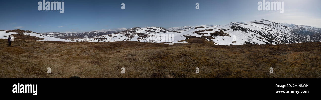 Mountain landscapes around Glenshee, Cairngorm National Park, Scottish ...