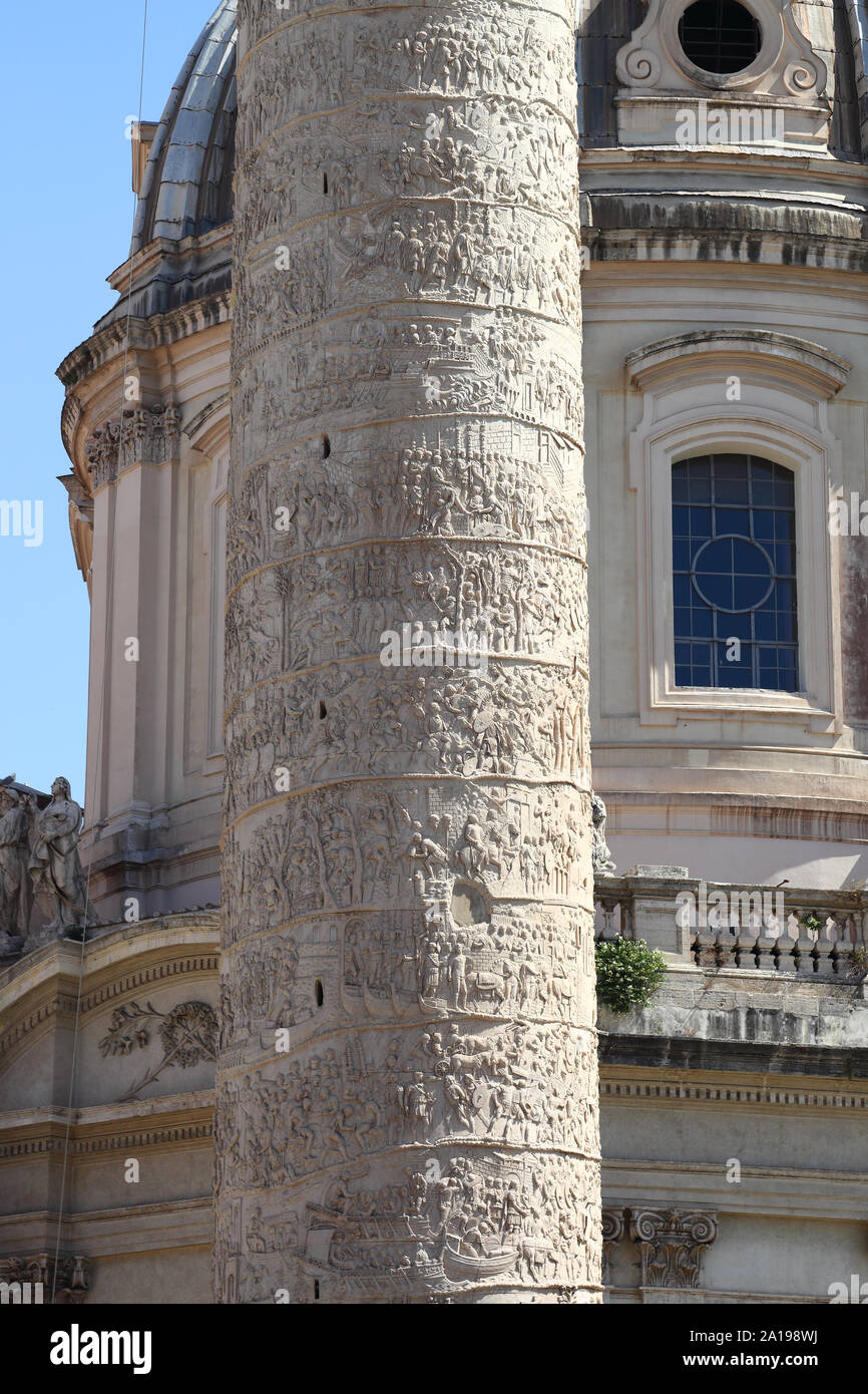 Trajan's column ancient rome hi-res stock photography and images - Alamy